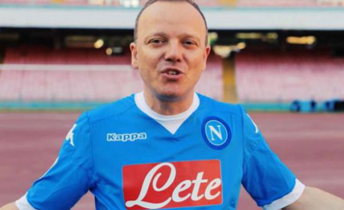 La battuta di Gigi D'Alessio su Hojlund fa esplodere lo studio: "A ...